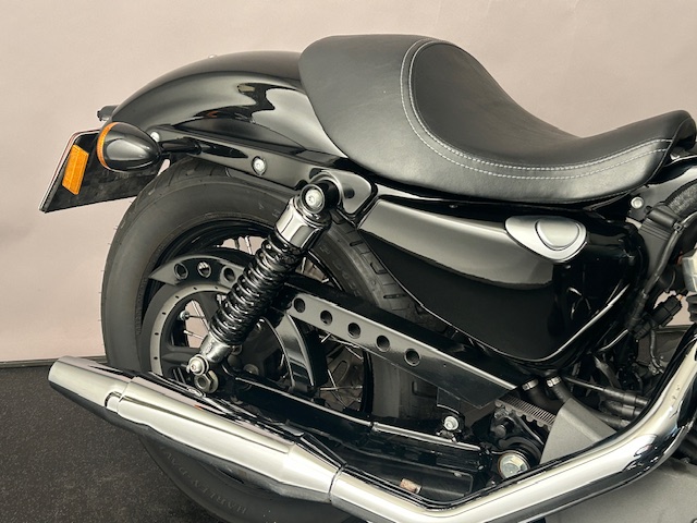 Harley-Davidson - 2010 XL 1200 N Nightster